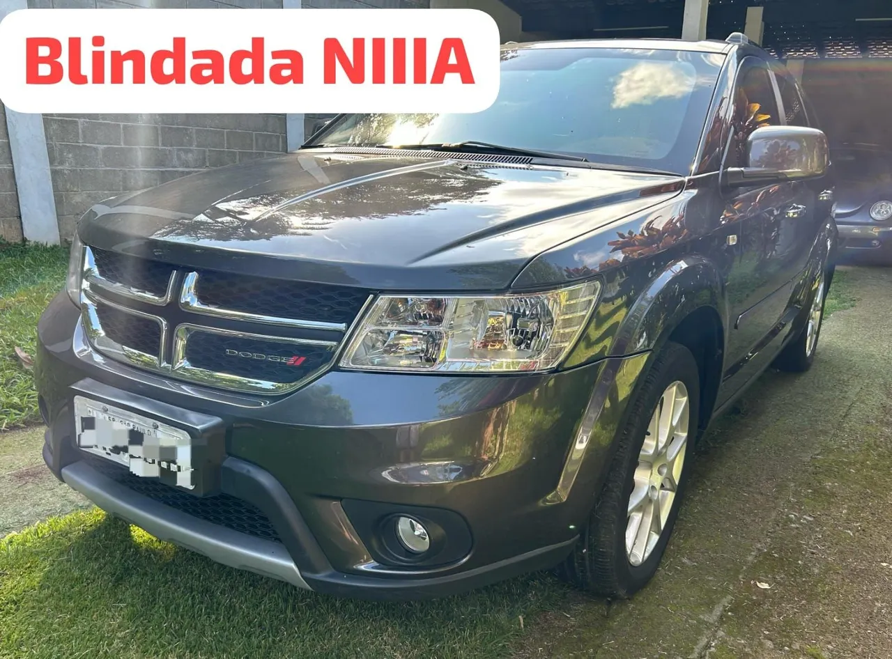 "dodge charge rt" no Brasil