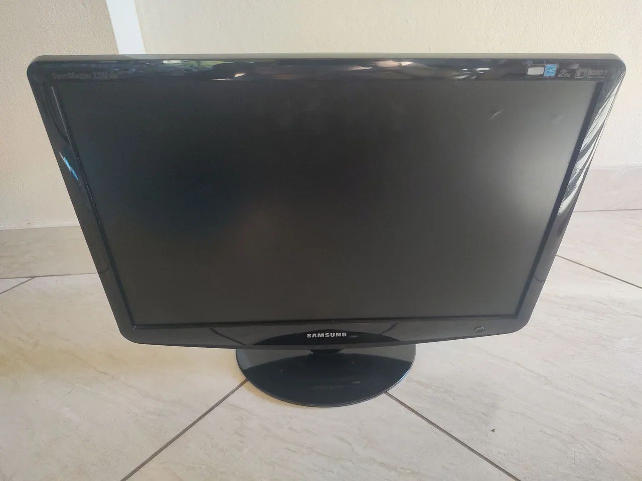 Monitor Samsung SyncMaster 2233SW 22 polegadas - funcionando com mancha ...