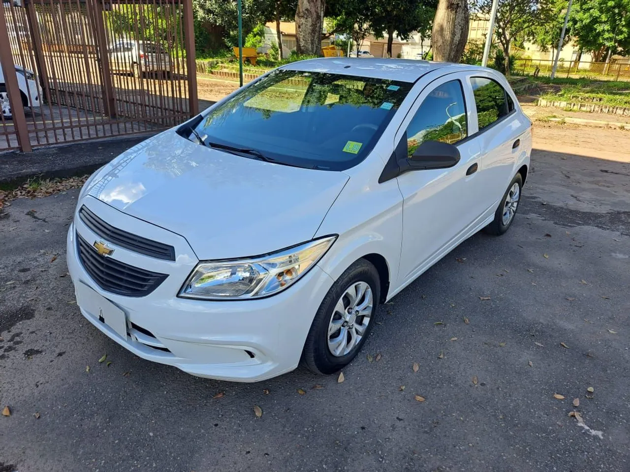 CHEVROLET ONIX 2018 Usados e Novos