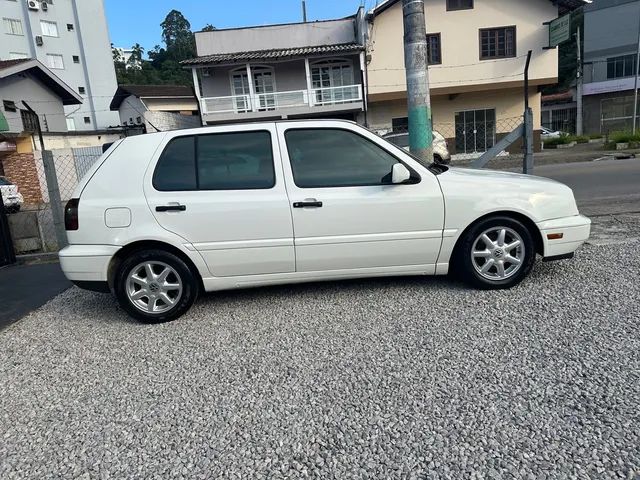 VOLKSWAGEN GOLF 1998 Usados e Novos