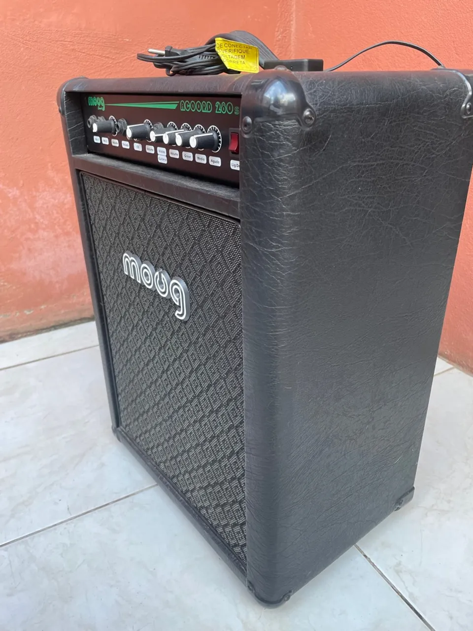 "caixa moug" no Brasil