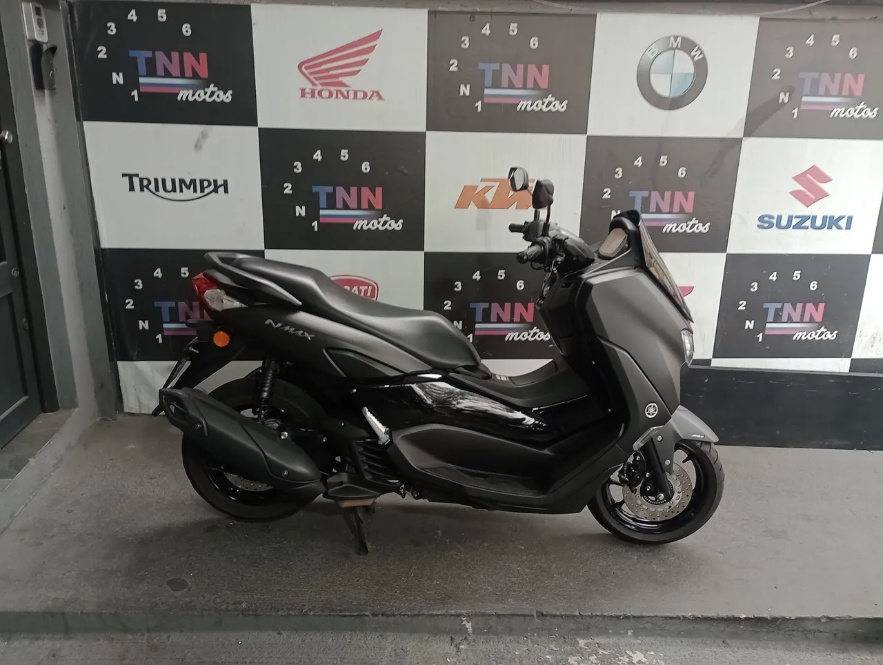 Motos YAMAHA NMAX 2024 no Brasil