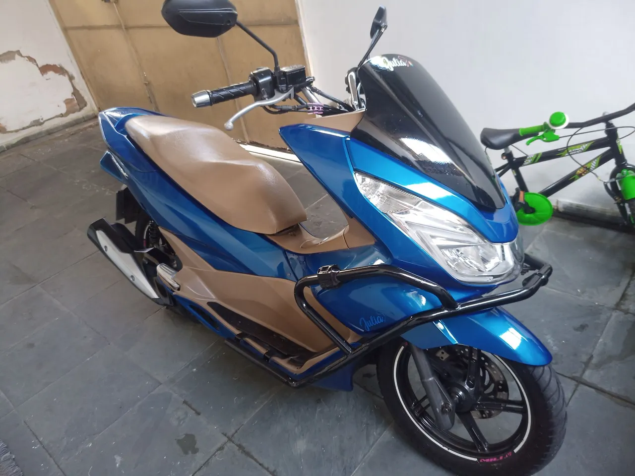 Motos HONDA PCX 2016 no Brasil