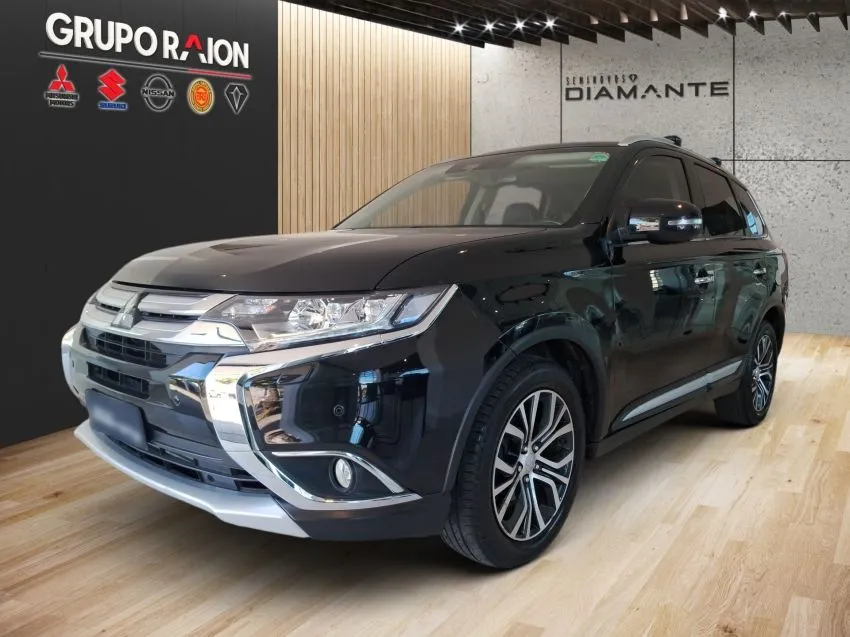 MITSUBISHI OUTLANDER 2018 Usados e Novos