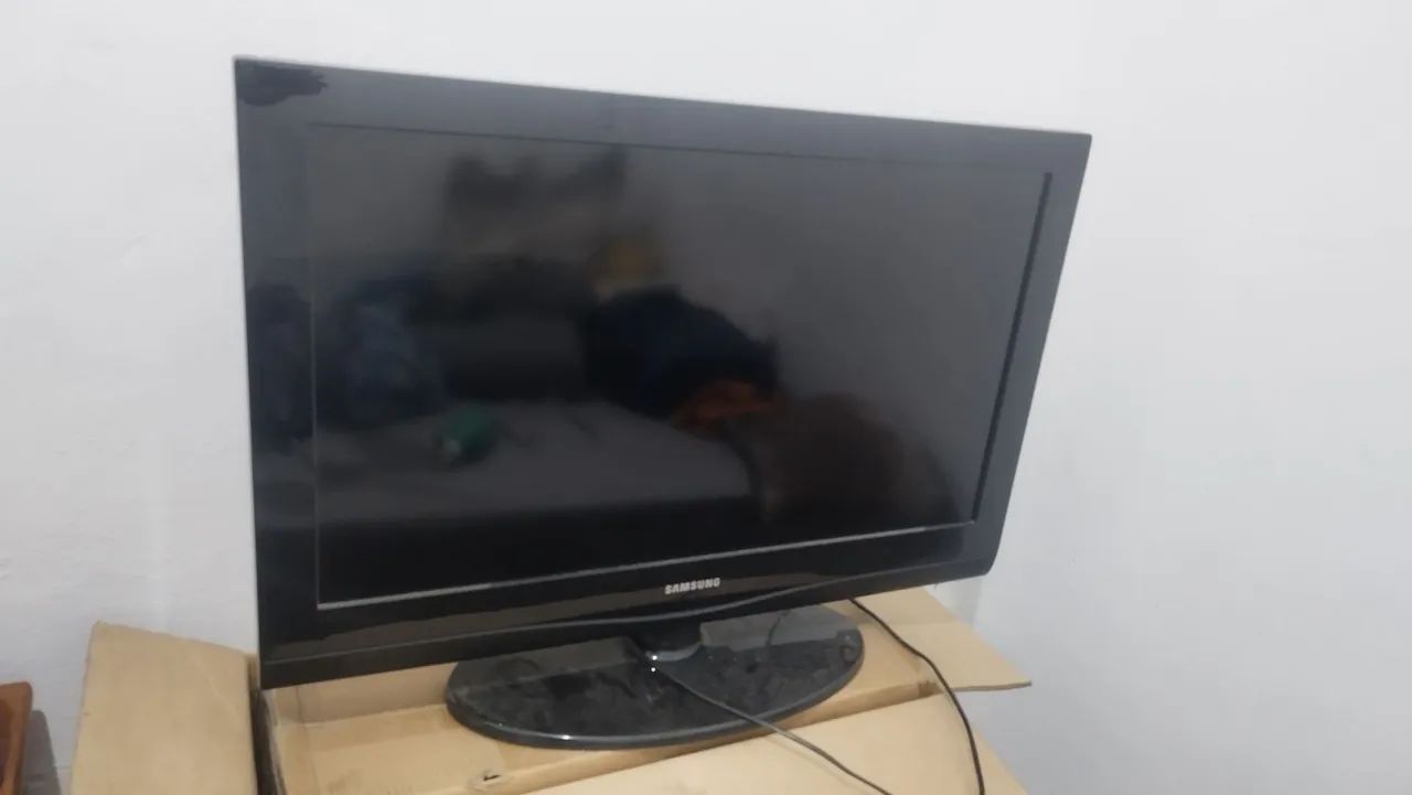 TV Samsung LCD 32 polegadas não smart - TVs - Jardim Regina, Indaiatuba ...