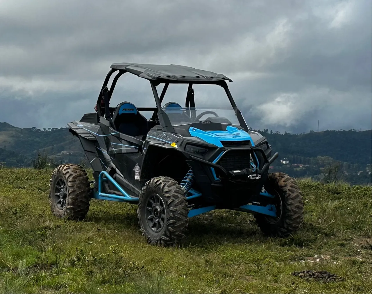 Motos Polaris RZR no Brasil