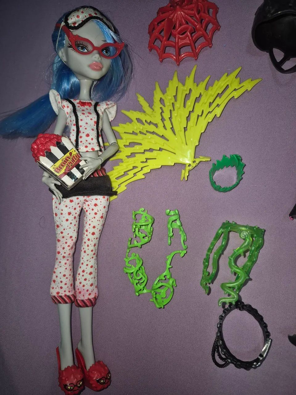 Lote com Monster High Dead Tired. Se atente as fotos! Leia a descrição ...