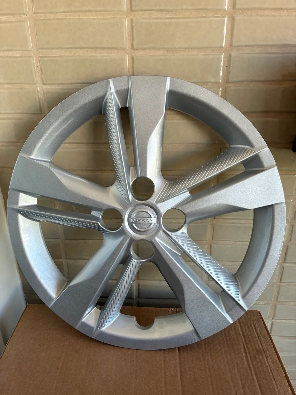 Kit 4 Calotas NISSAN Kicks aro 16 - Peças para carros, vans e ...