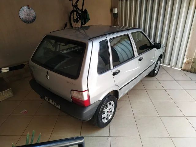 "fiat uno fire com ar" no Brasil