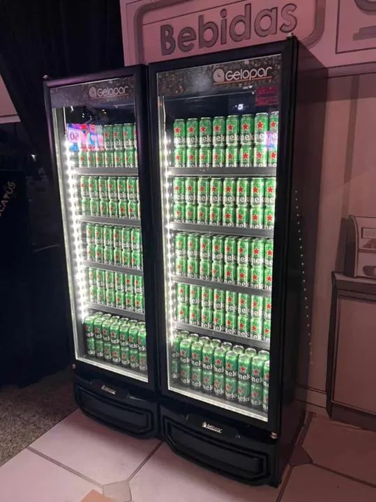 Expositor de bebidas 2 portas 950 litros temperatura de trabalho 6 negativos Novo - Equipamentos ...