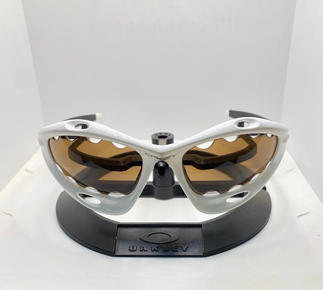 "oakley racing" no Brasil