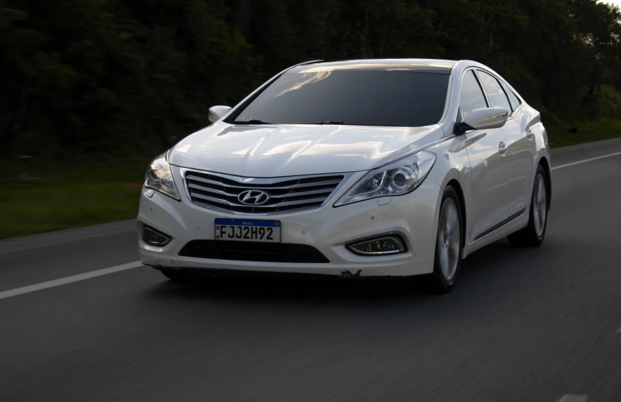 HYUNDAI AZERA 2013 Usados e Novos