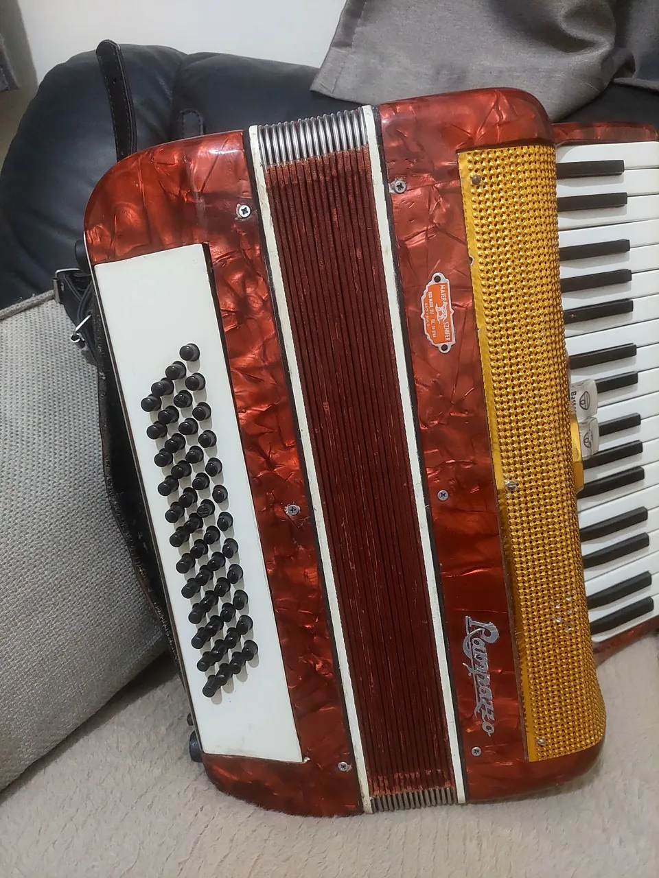 "rampazzo" no Brasil