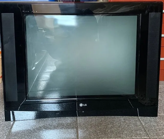 "tv lg flatron tubo" - TVs no Brasil