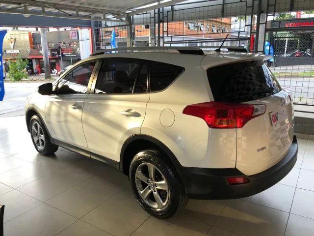 TOYOTA RAV4 2015 Usados e Novos