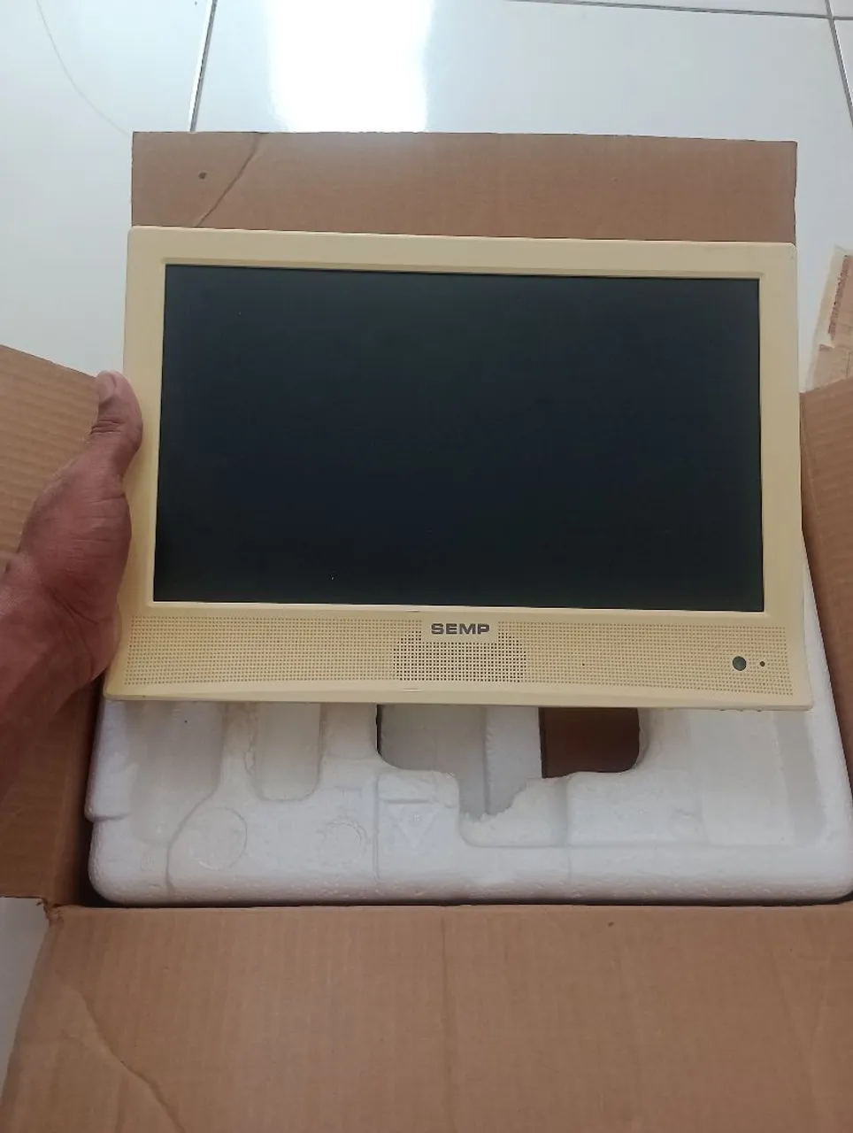 "tv semp toshiba 32 polegadas" - TVs no Brasil