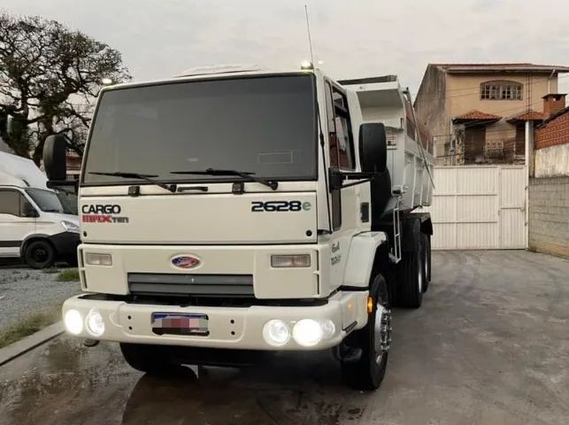 FORD CARGO 2628 6X4 - Caminhões - Centro, Boituva 1377876314 | OLX