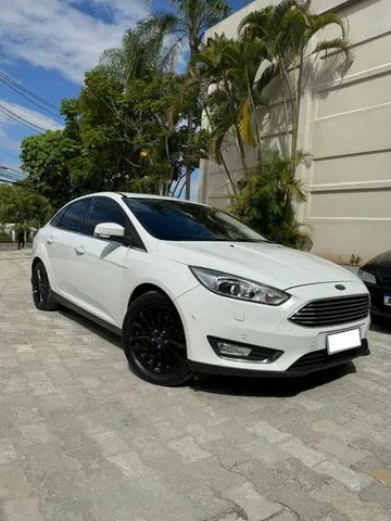FORD FOCUS 2016 Usados e Novos