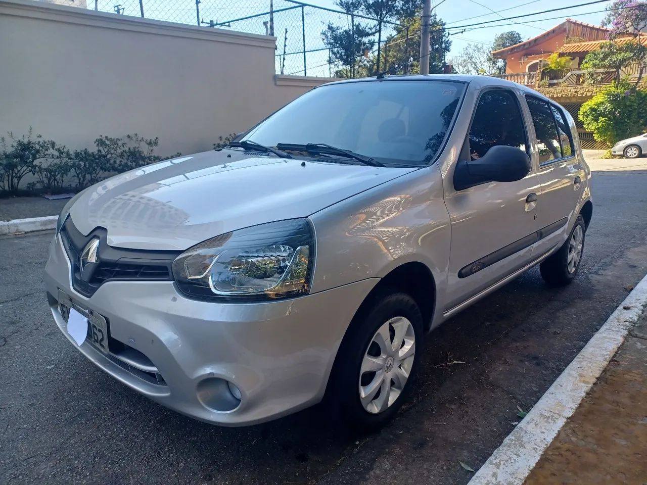 RENAULT CLIO Usados e Novos