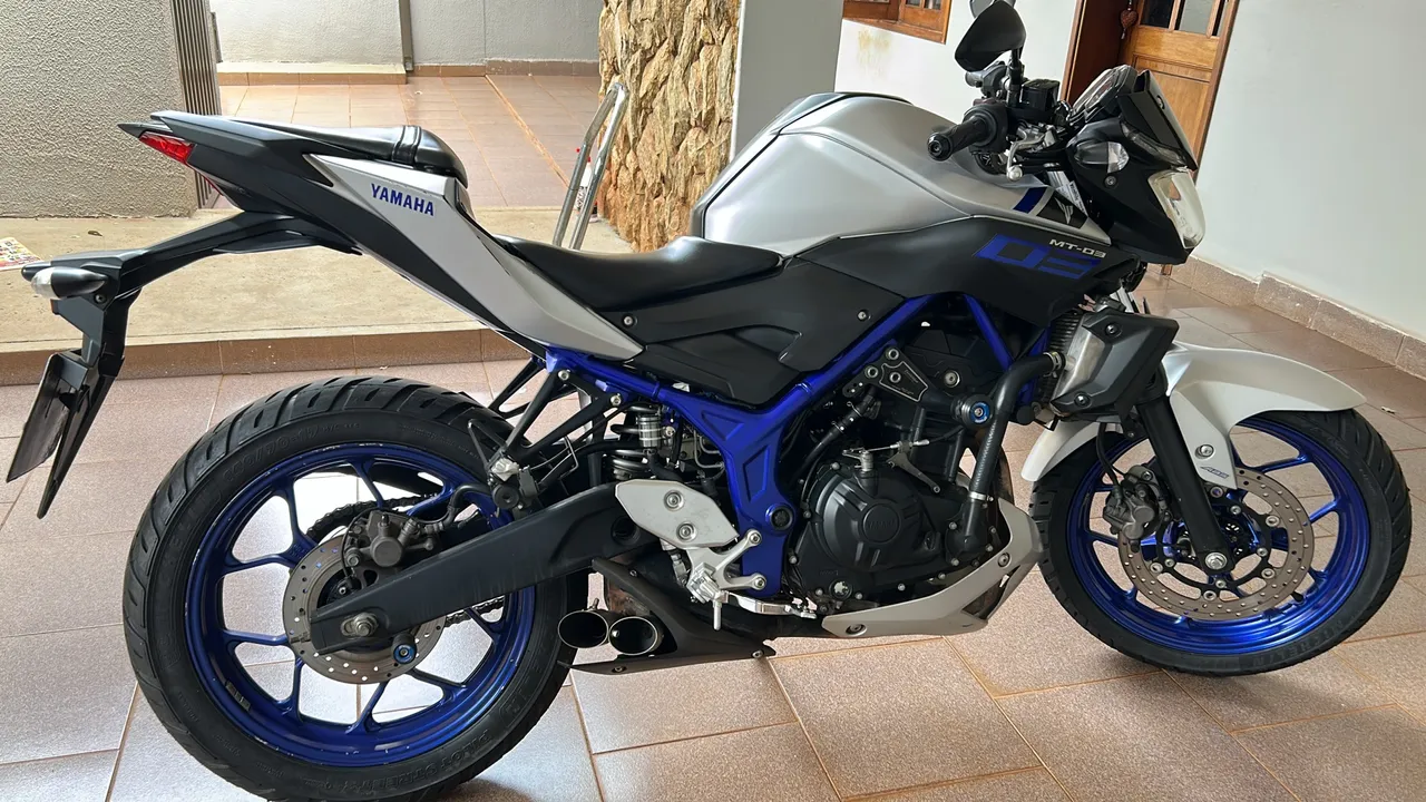 Motos YAMAHA MT-03 no Brasil