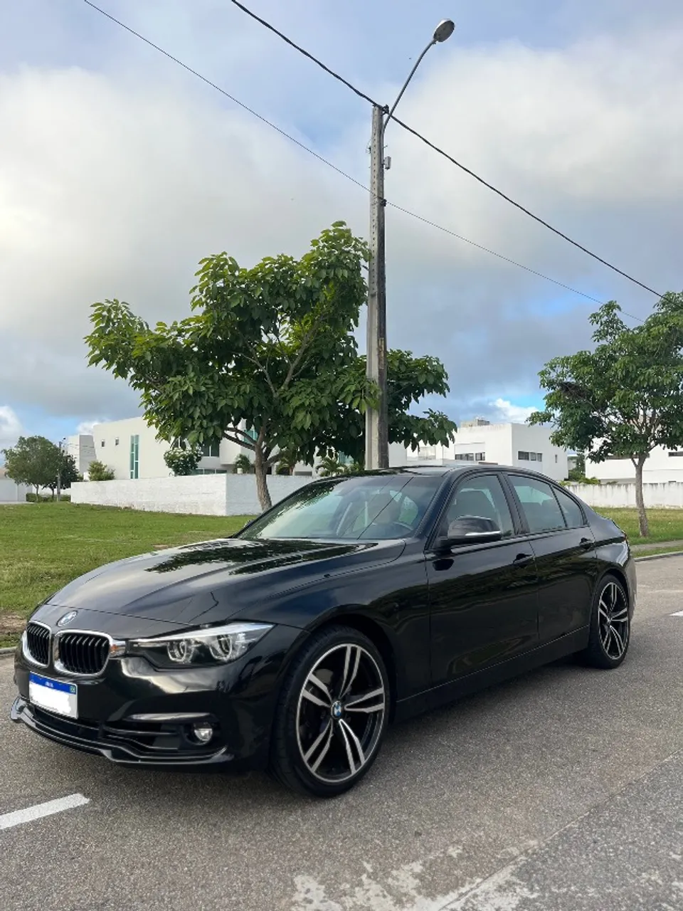 BMW 320I 2018 Usados e Novos