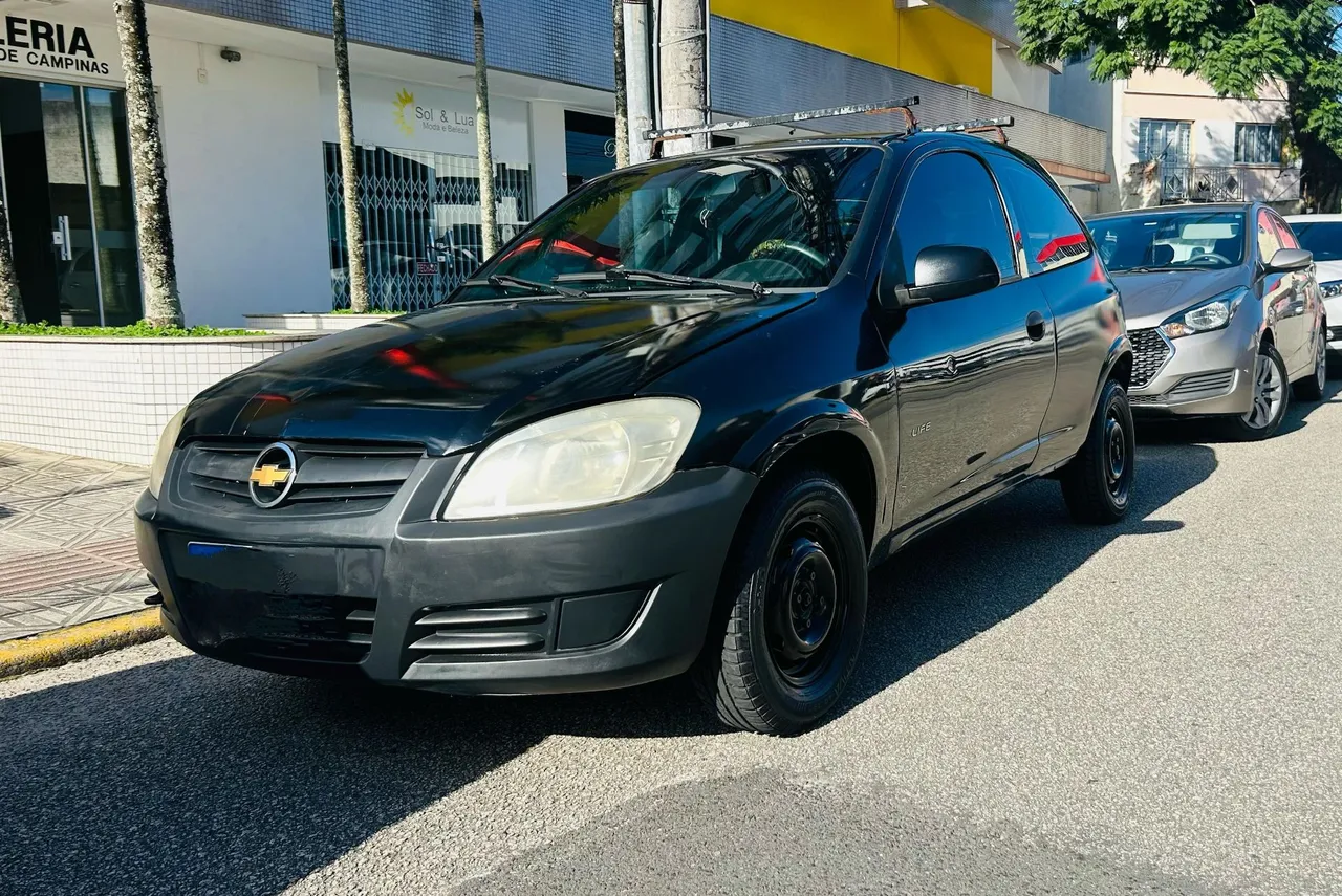 "celta preto" - Carros Usados e Novos à venda