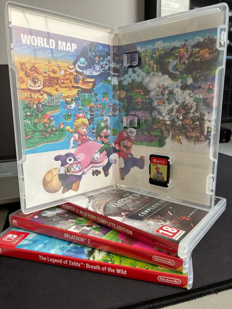 New Super Mario Bros U Deluxe - Nintendo Switch - Jogos de Vídeo Game ...