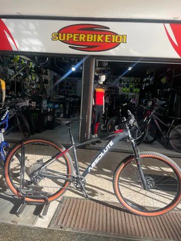 "absolute nero" no Brasil