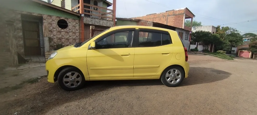 KIA MOTORS PICANTO 2010 Usados e Novos