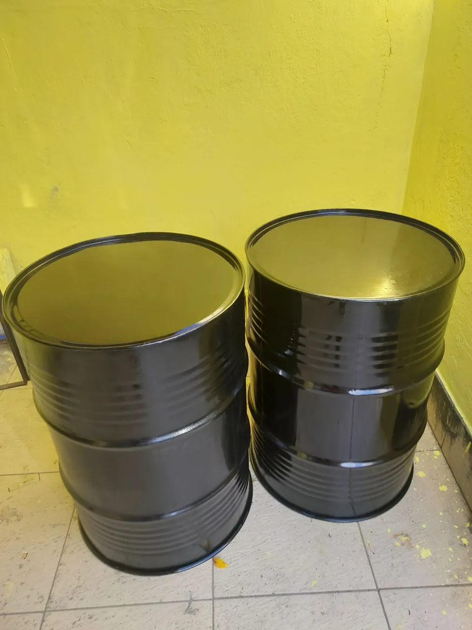 "tonel metal" no Brasil