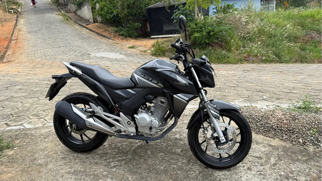 Motos HONDA CB 2022 no Brasil