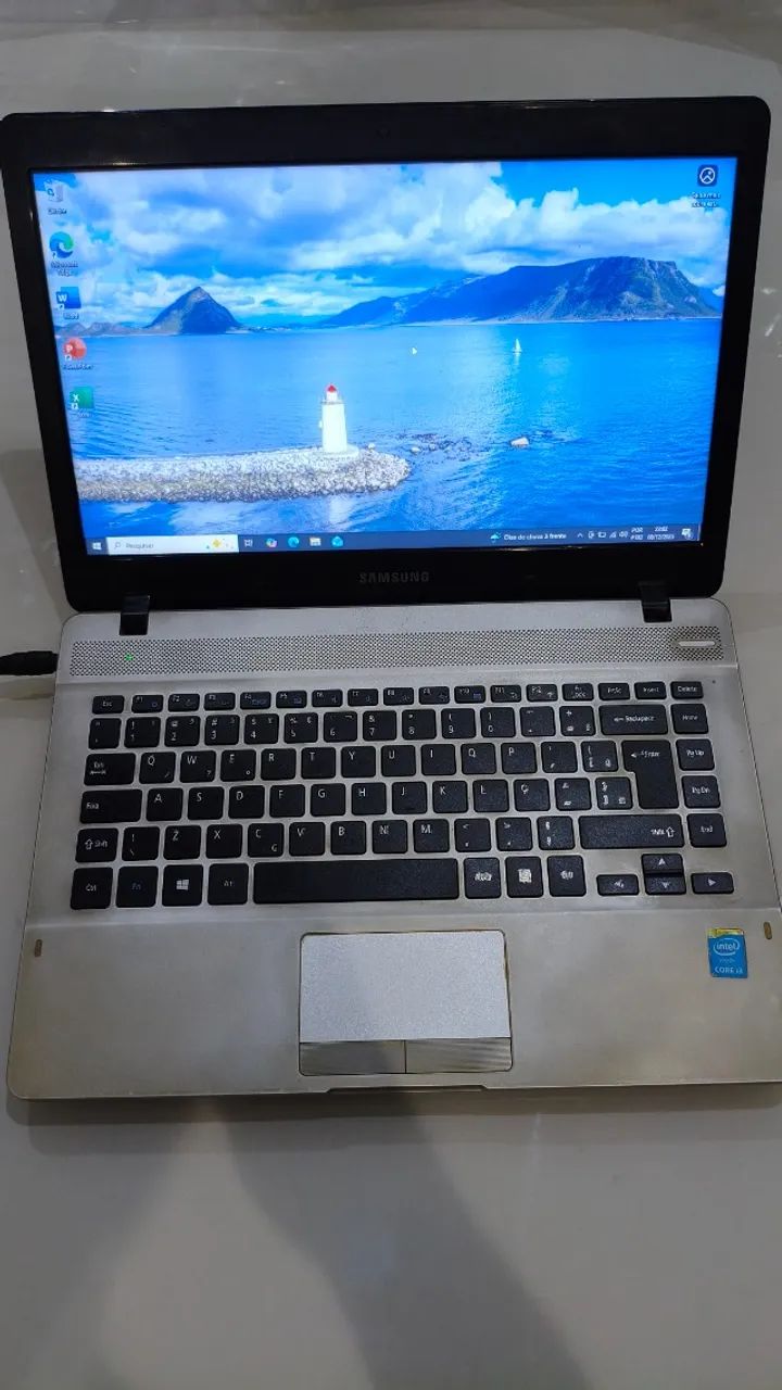 Notebook Samsung Essentials E32 NP370E4K-KW4BR - Intel Core i3-5005U ...