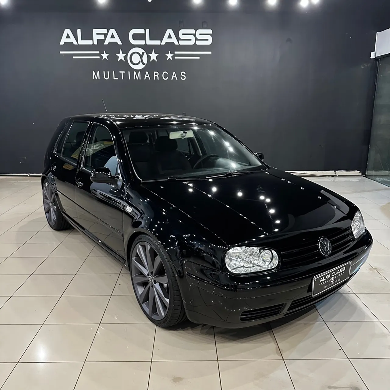 VOLKSWAGEN GOLF 2002 Usados e Novos