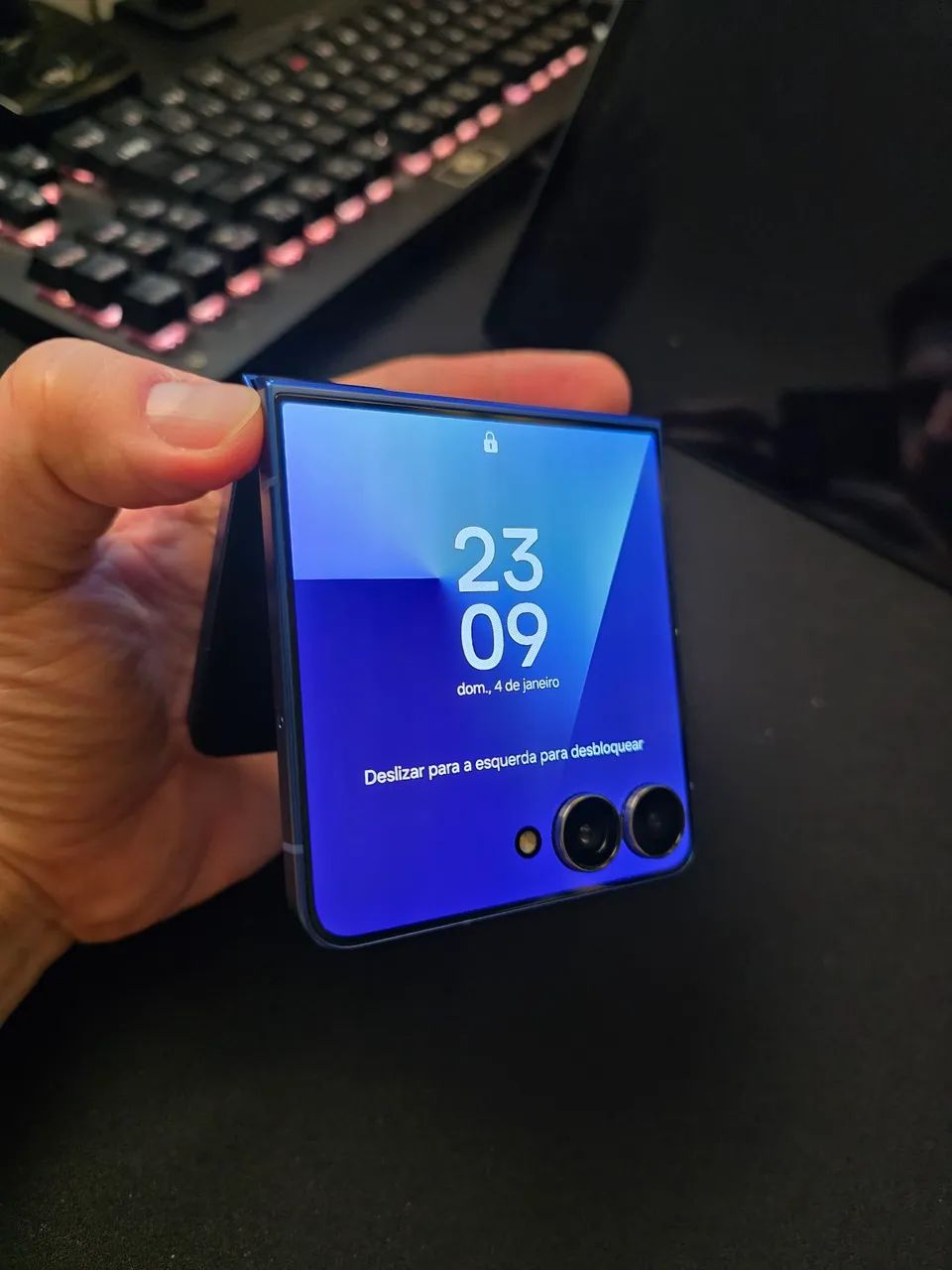 Smartphone Samsung Galaxy Z Flip7 512gb (3 meses de uso) (na garantia ...