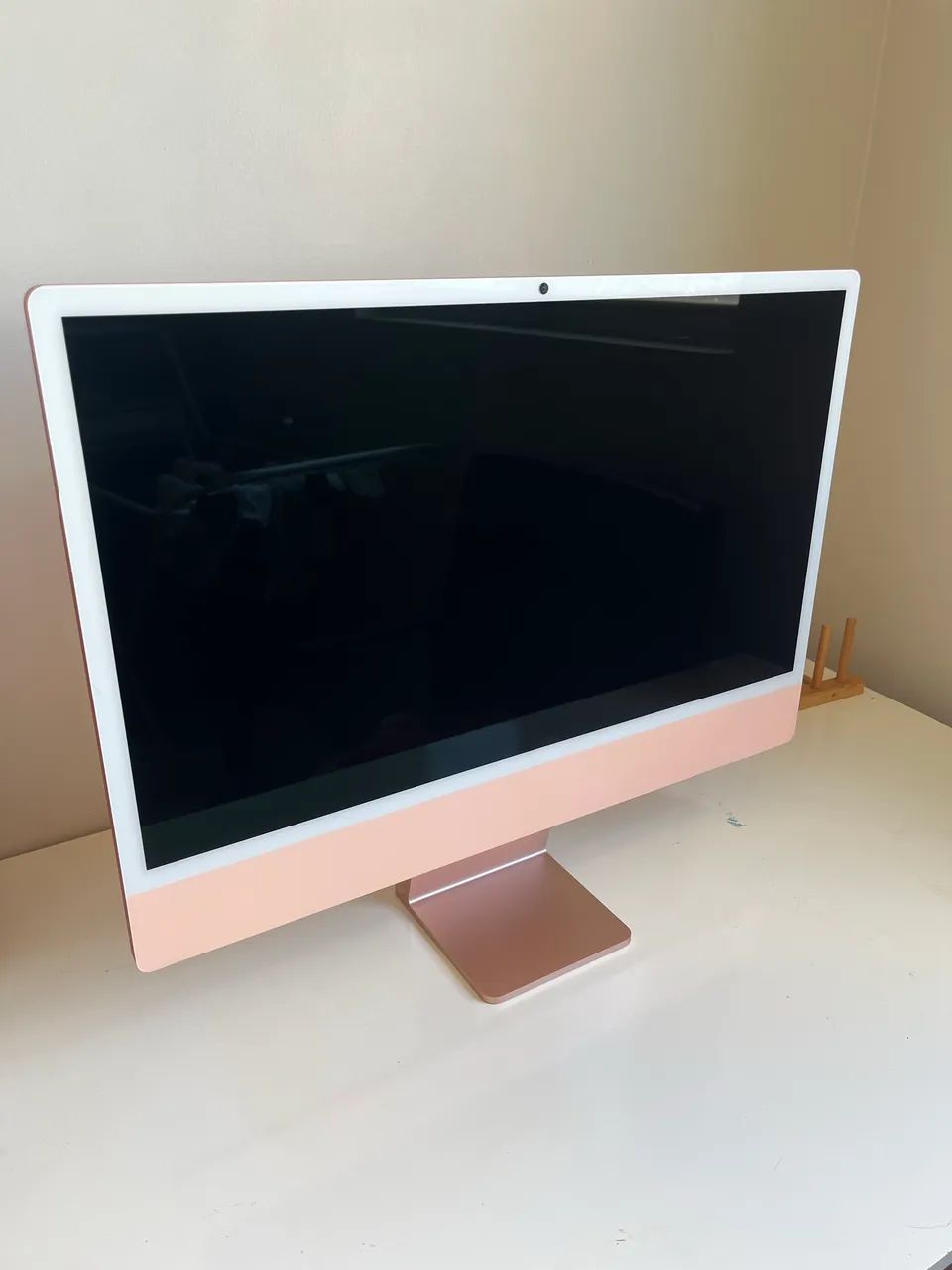 iMac M4 Apple (2025) Laranja - 16GB RAM - Chip 10 Núcleos - 4 Portas ...