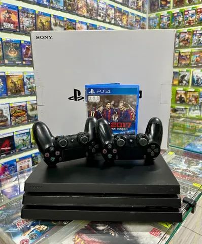 "console playstation 4 com 2 controles" no Brasil