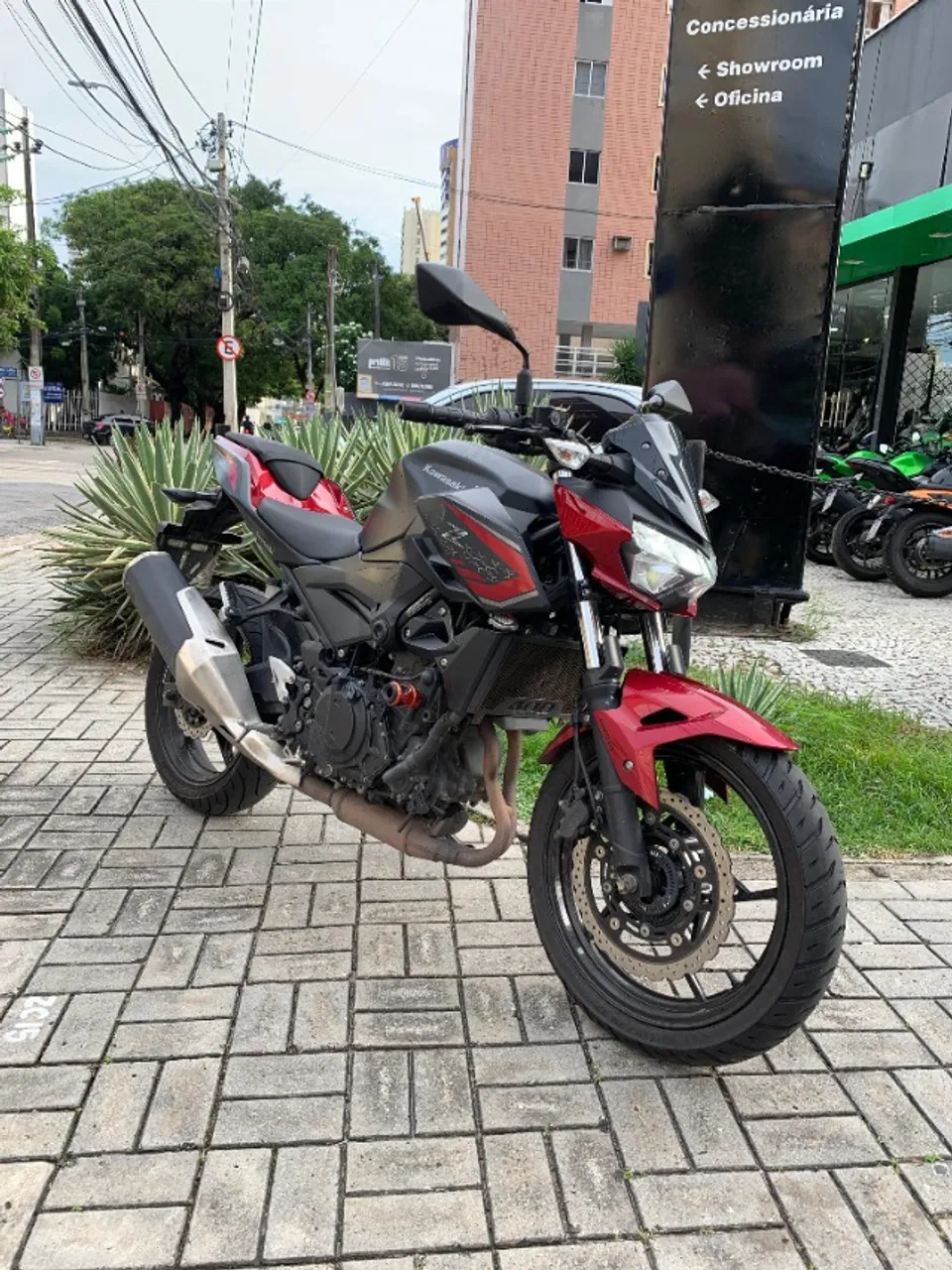 Motos KAWASAKI Z no Brasil