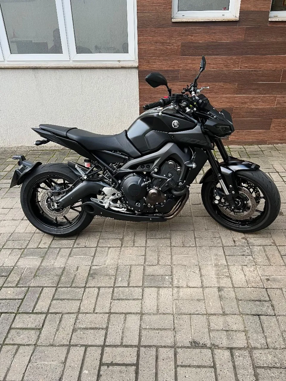 Motos Yamaha MT-09 2020 no Brasil