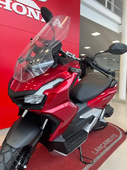 Motos HONDA ADV 160 no Brasil