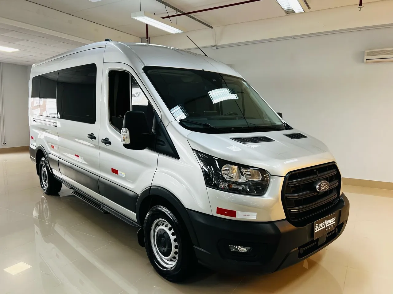 "ford transit" no Brasil