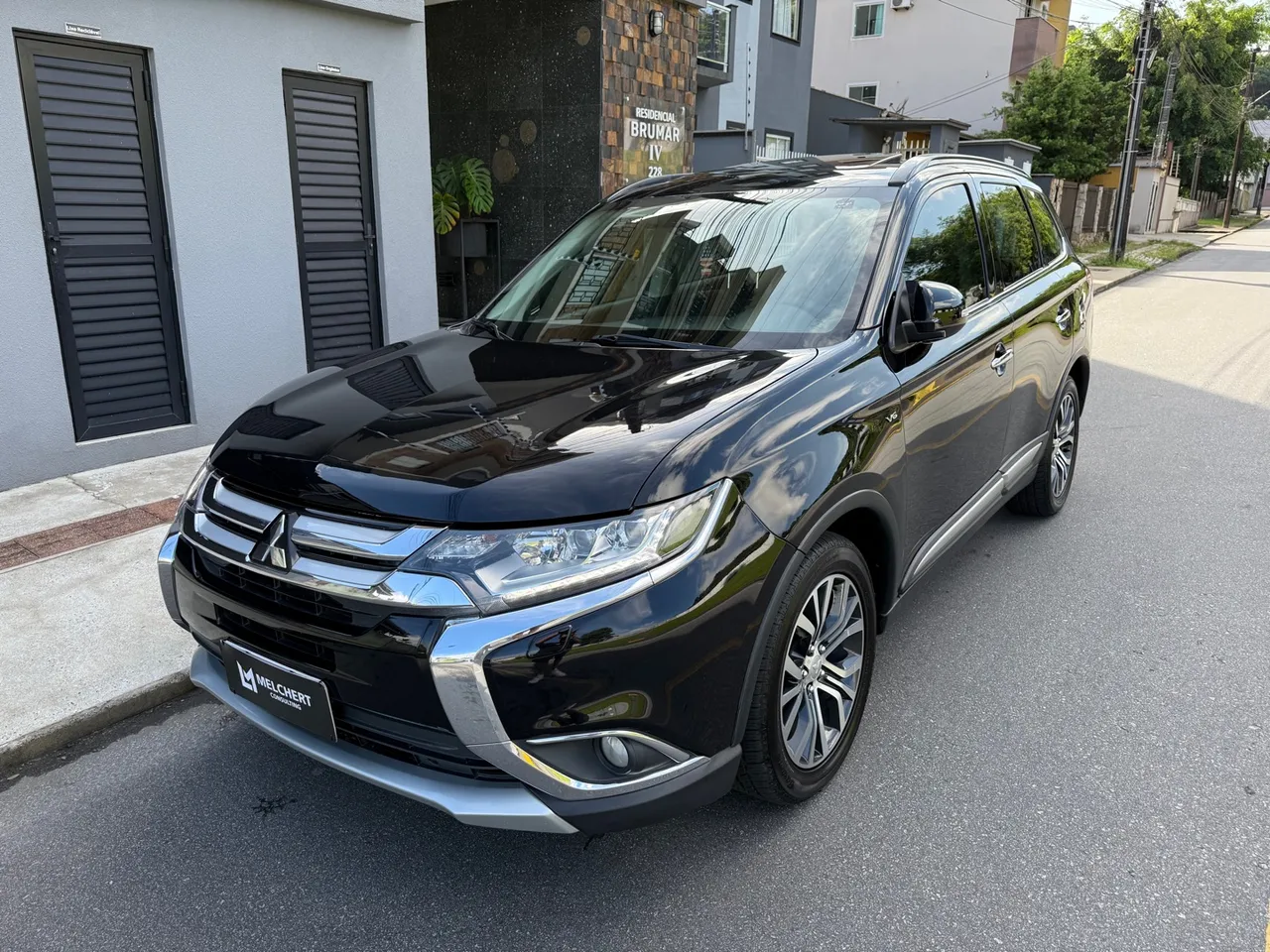 MITSUBISHI OUTLANDER 2016 Usados e Novos