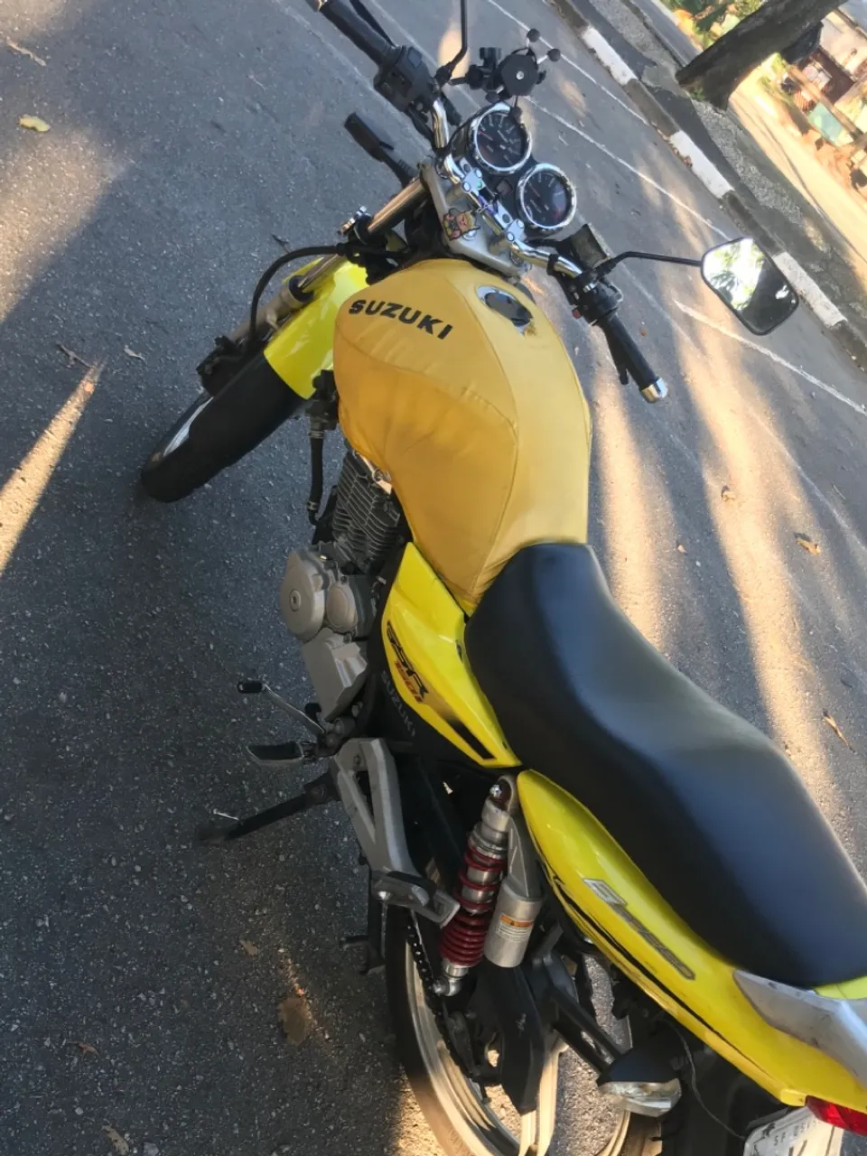 Motos SUZUKI GSR no Brasil