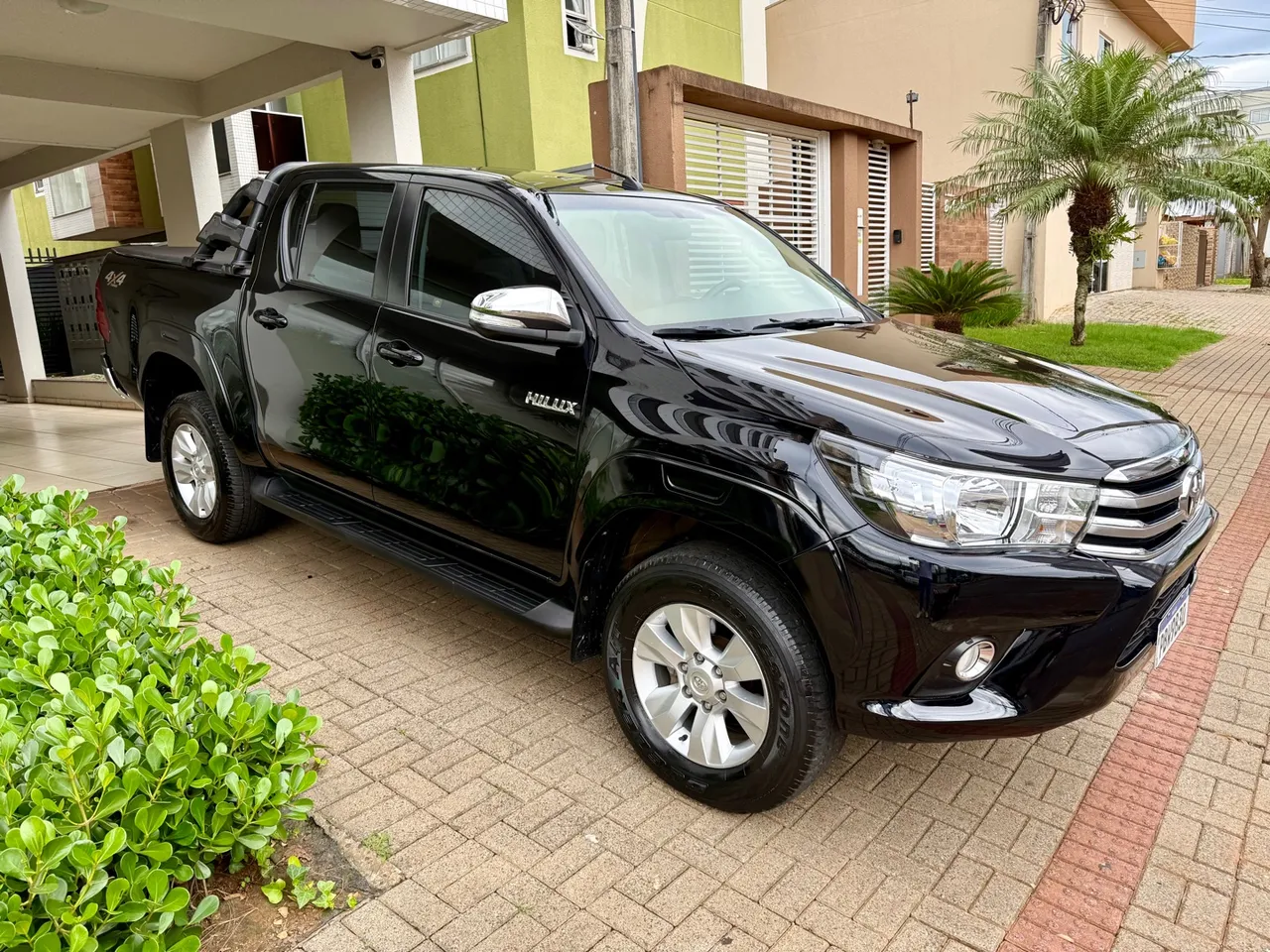 "toyota hilux 76" no Brasil