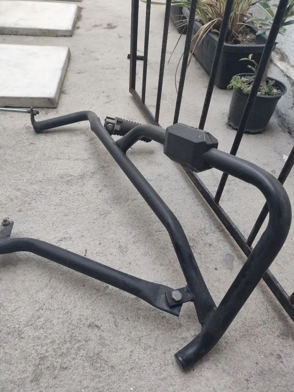 PROTETOR DE CARENAGEM E ALFORGES LANDER 250CC 2025+ - Peças para motos ...