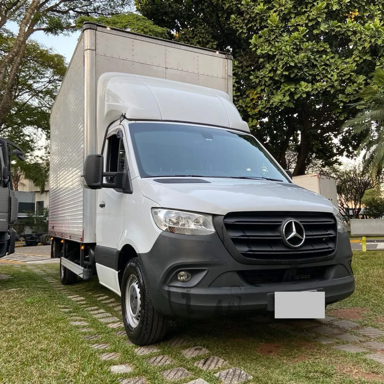 "bau para sprinter" - Caminhões no Brasil