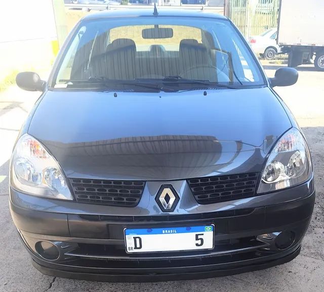 RENAULT CLIO 2004 Usados e Novos