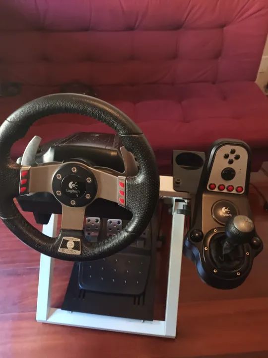 Volante Logitech G27 + Cockpit exr-sxt - Peças e Acessórios de Vídeo ...