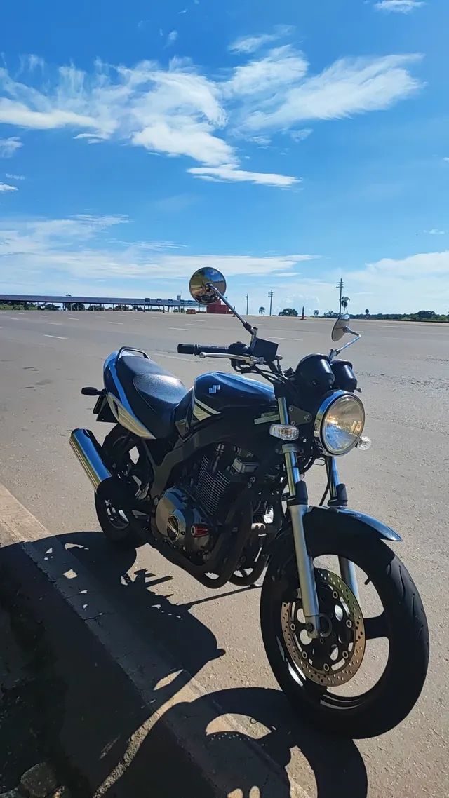 Motos SUZUKI GS no Brasil