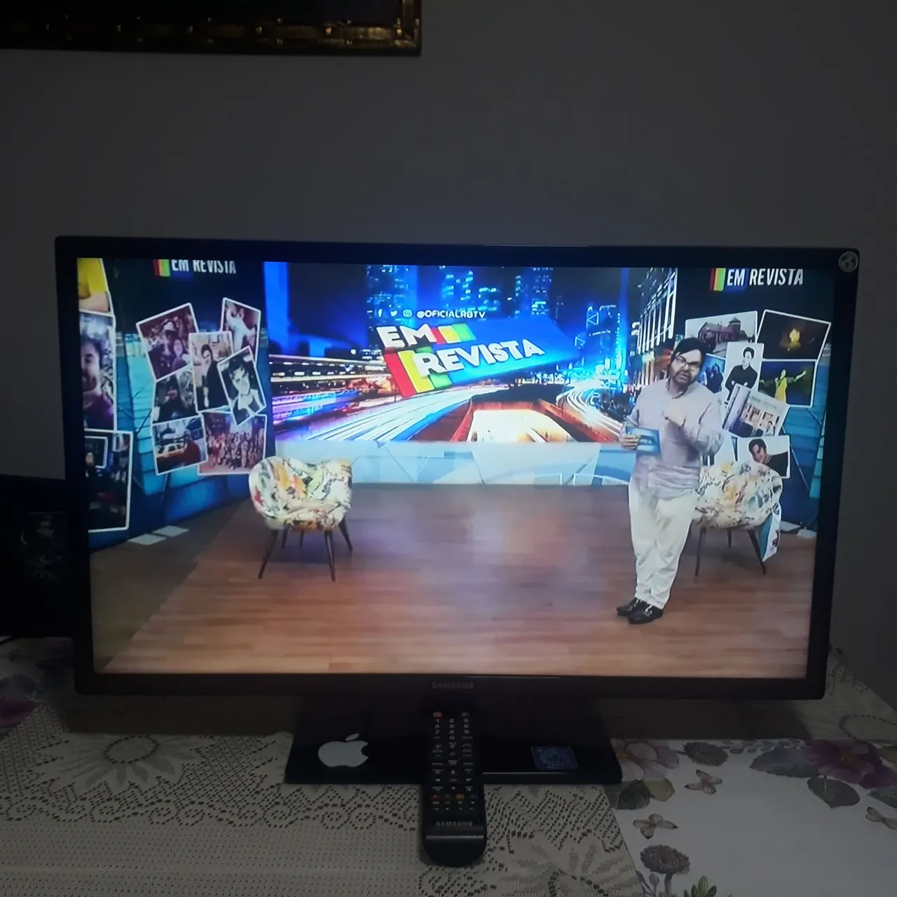 "tv de 28 polegadas" - TVs no Brasil