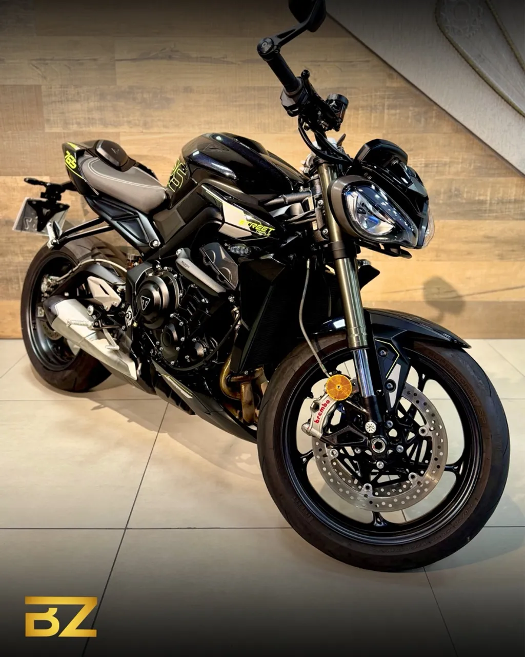 Motos Triumph Street Triple 765 RS no Brasil